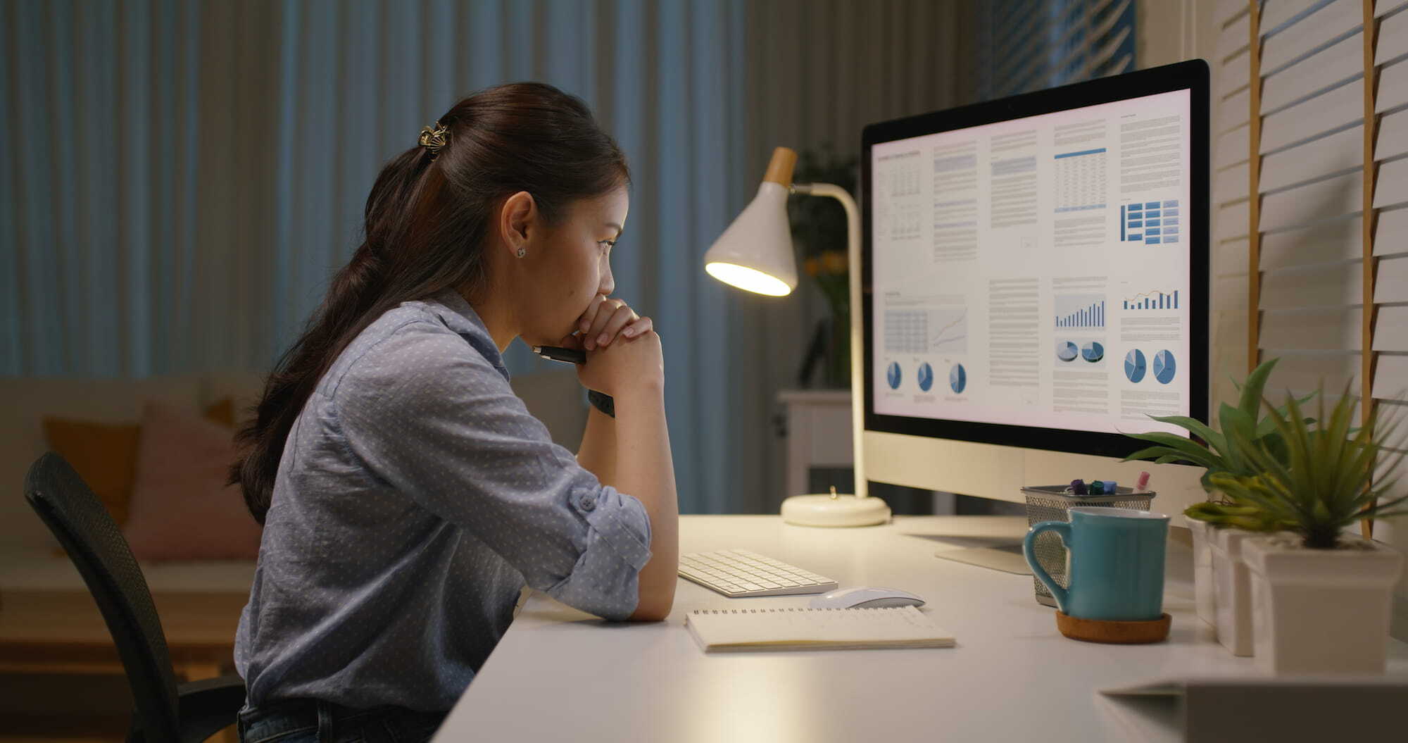 How Does Canadian Law Define Sedentary Work? - Share Lawyers